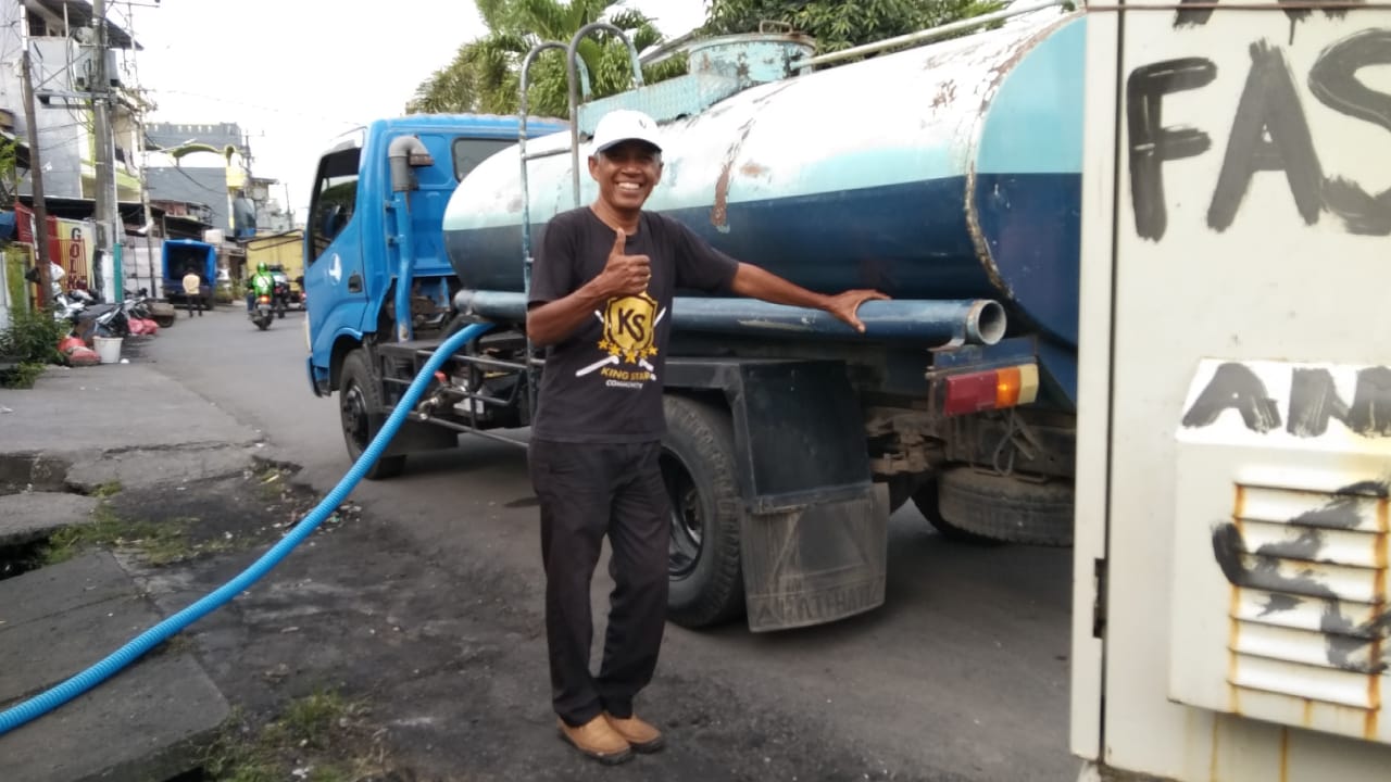 PDAM Makassar Salurkan Bantuan Air Bersih Kepada Korban Kebakaran Bara ...