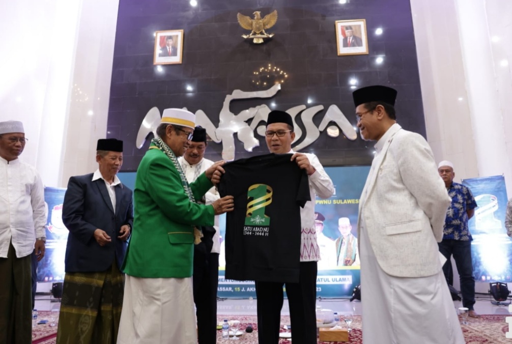 Lepas 99 Atlet Porseni PWNU Sulsel, Wali Kota Danny: Kibarkan Panji ... Lepas 99 Atlet Porseni PWNU Sulsel, Wali Kota Danny: Kibarkan Panji ...
