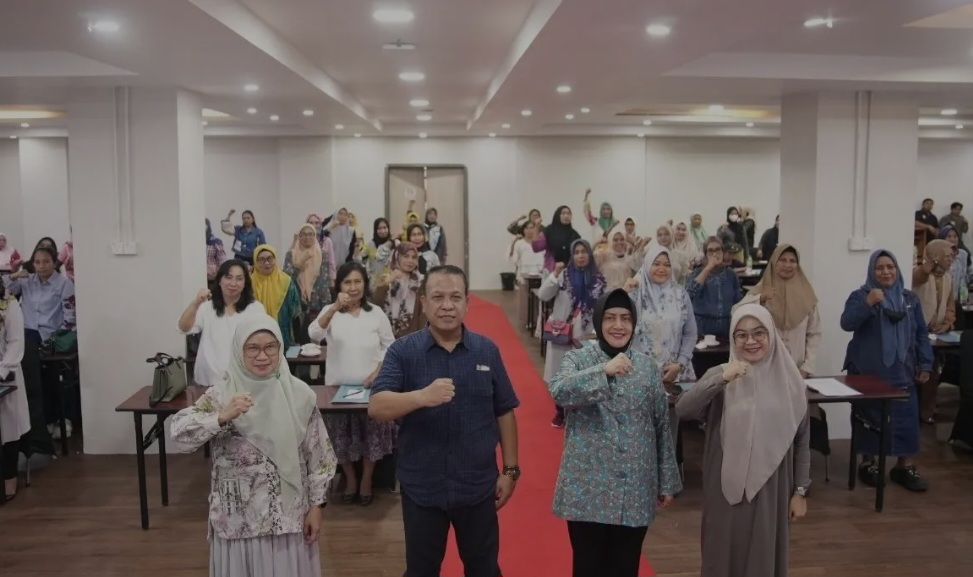 Legislator Hasanuddin Leo Bersama Indira Yusuf Ismail Sosialisasikan Perda ASI Eksklusif - BN ...