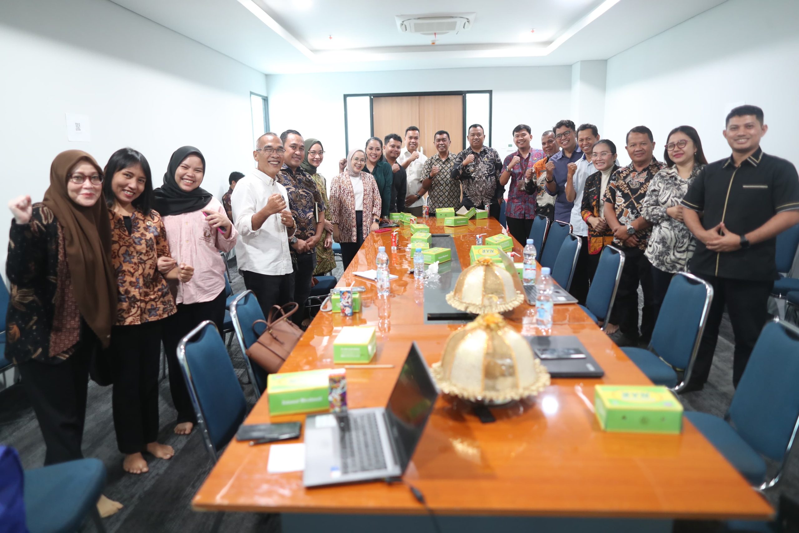 Dinas Kominfo Makassar Tingkatkan Kapasitas PPID untuk Cegah Sengketa Informasi Publik - BN Nasional