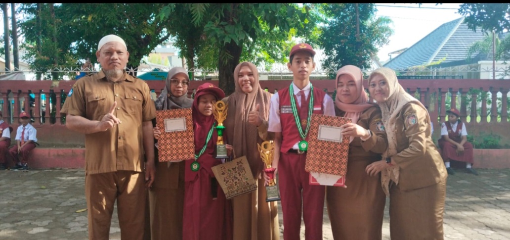 Siswa UPT SPF SDN Mattoanging 1 Makassar Torehkan Prestasi di Athirah Islamic Olympiad 2025 - BN ...