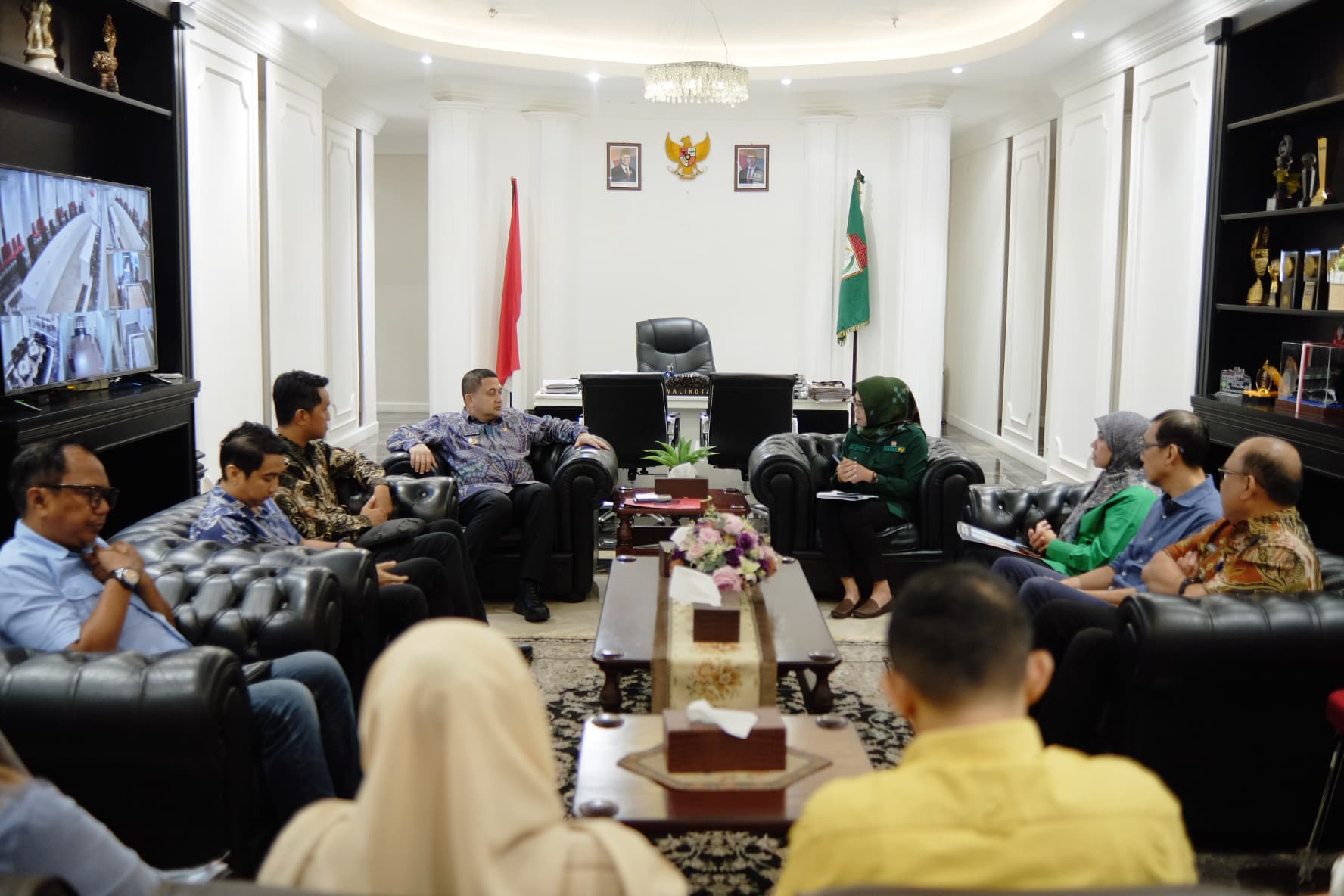 Wali Kota Makassar Terima BPPW Sulsel, Bahas Pengelolaan IPAL Losari - BN Nasional